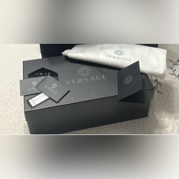 Versace | Accessories | Versace Gift Wrap Set | Poshmark